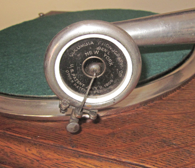COLUMBIA DISC GRAPHOPHONE
