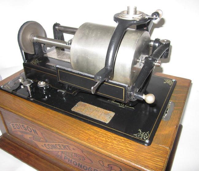 EDISON CONCERT PHONOGRAPH